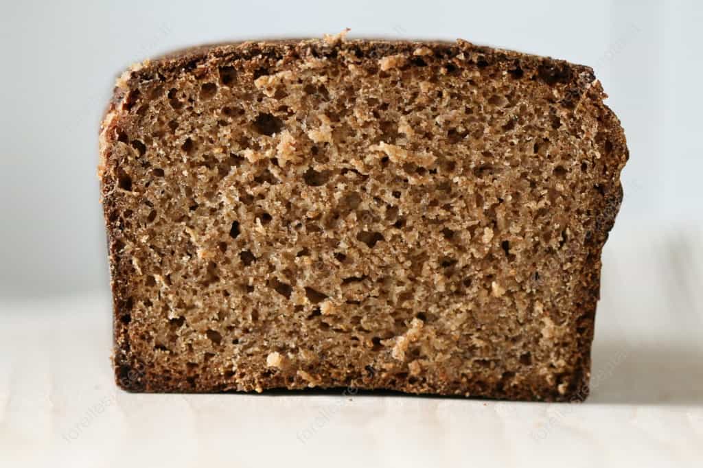 Ruginė duona su medumi - receptas