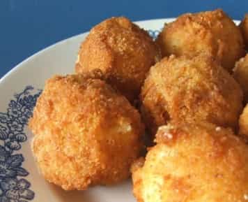 Feta sūrio rutuliukai - receptas